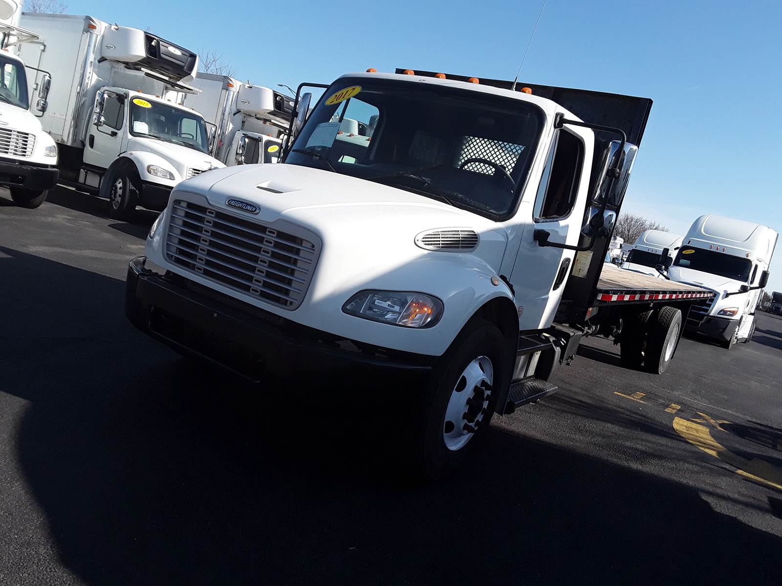 2017 Freightliner M2 106 26 ft Flatbed Truck - 240HP, 9 Speed Automatic For Sale, 164,795 Miles ...