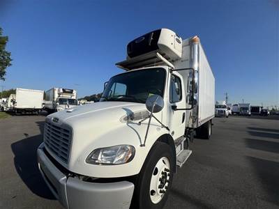 2017 Freightliner M2 106 18 ft Refrigerated Truck - 240HP, 9 Speed ...