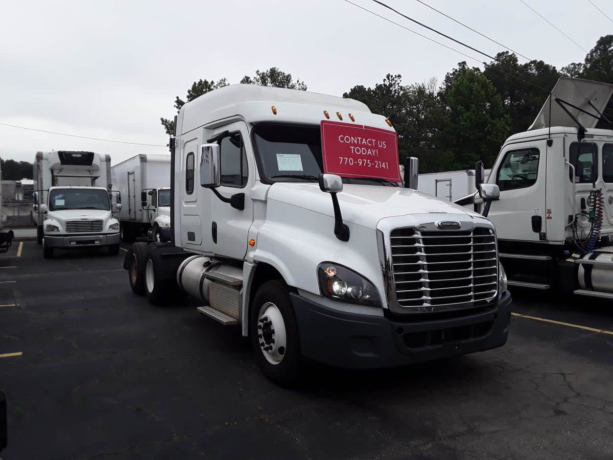 2019 Freightliner Cascadia 125 Sleeper Semi Truck - 40" Flat Top ...
