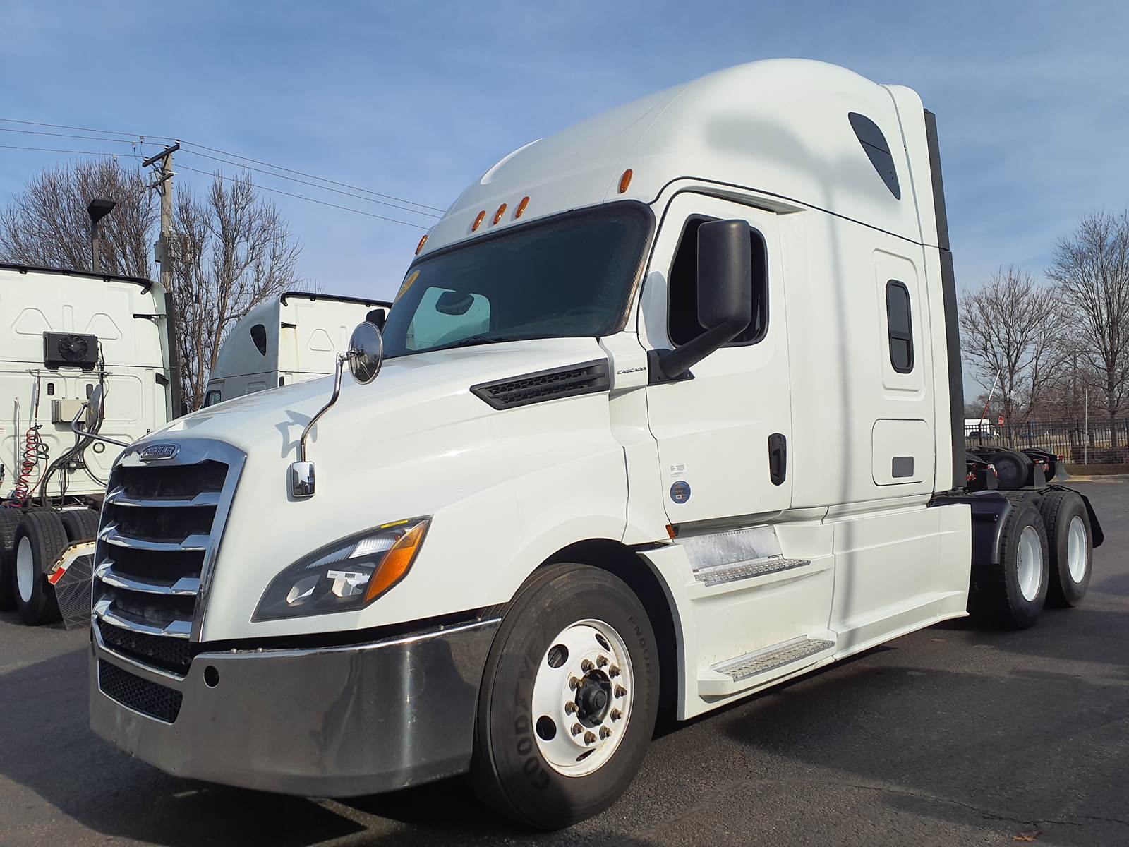 2020 Freightliner Cascadia 126 Sleeper Semi Truck - 72" Condo Sleeper ...