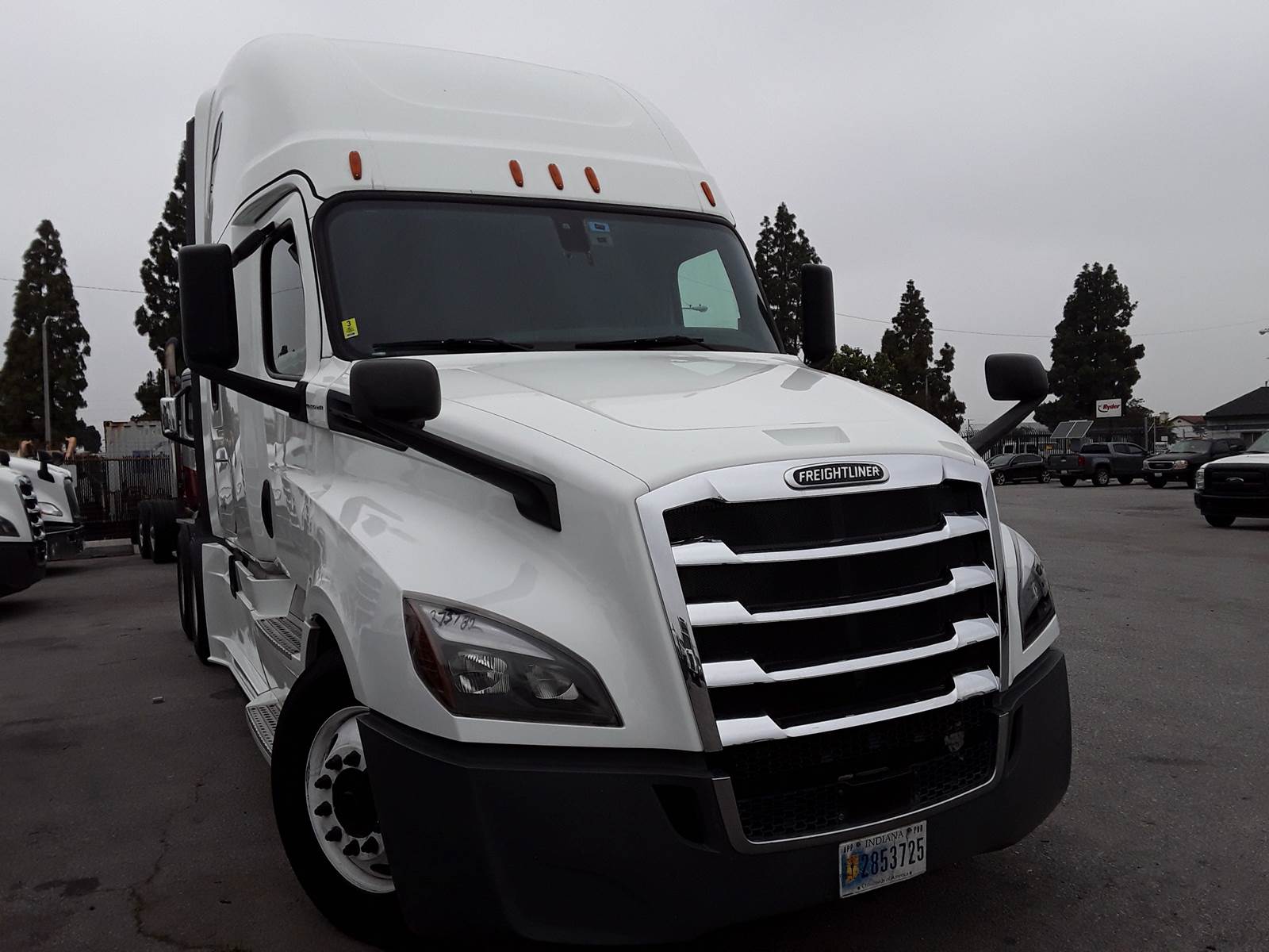 2020 Freightliner Cascadia 126 Sleeper Semi Truck - 72" Condo Sleeper ...