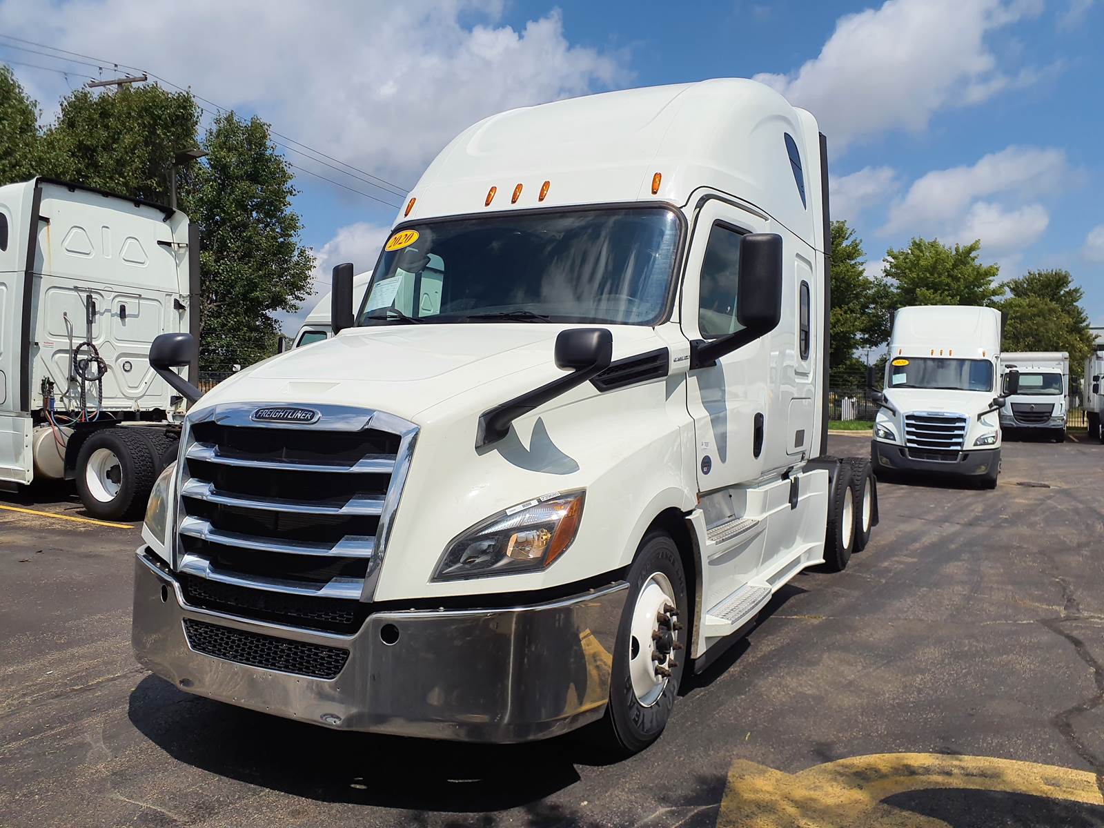 2020 Freightliner Cascadia 126 Sleeper Semi Truck - 72" Condo Sleeper ...