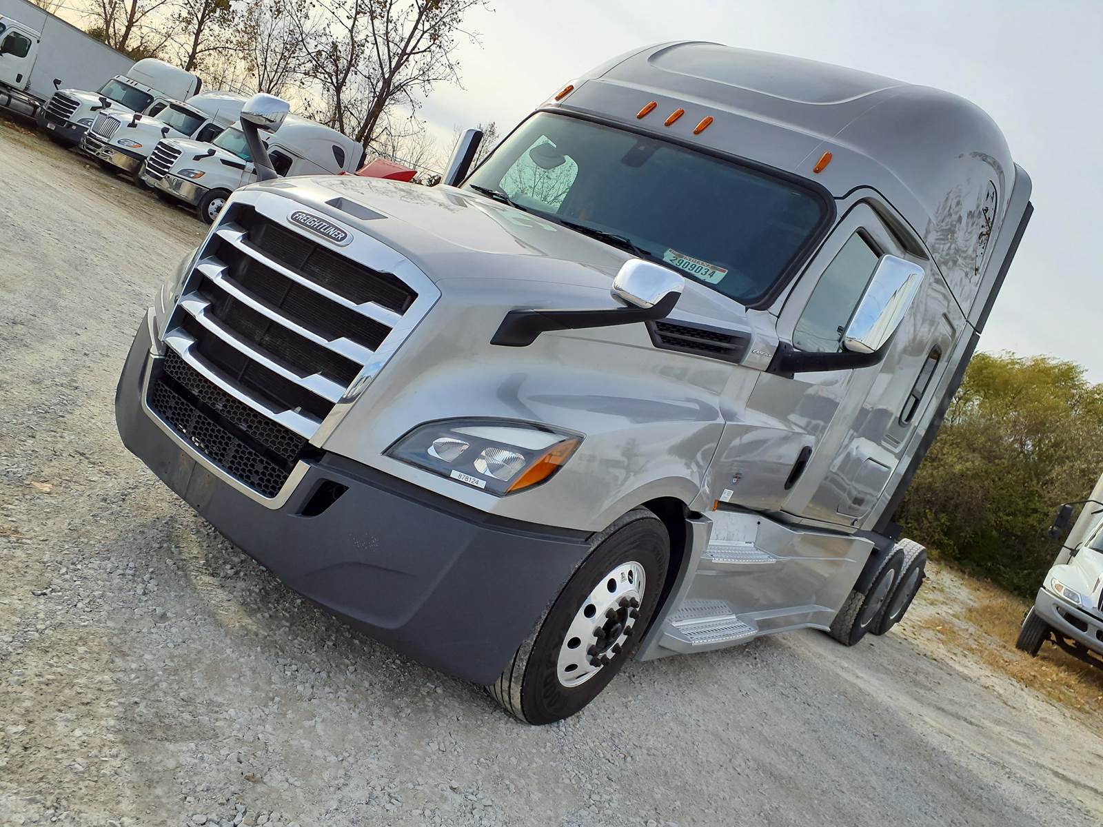 2020 Freightliner Cascadia 126 Sleeper Semi Truck - 72" Condo Sleeper ...
