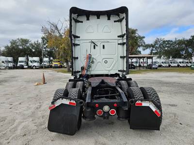 2022 Freightliner Cascadia 126 Sleeper Semi Truck - 48" Mid Roof ...