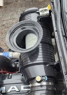 2019 Mack Anthem Right Air Cleaner / Air Filter Housing For Sale ...