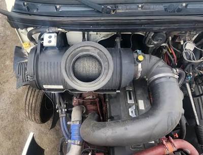 2019 Mack Anthem Right Air Cleaner / Air Filter Housing For Sale ...