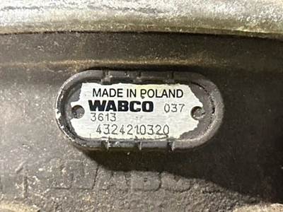 2014 Volvo VNL Air Dryer For Sale | Elkton, MD | 4324210320 ...