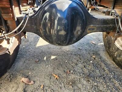 Dana-Spicer 21060S Rear Axle Assembly for a 2022 Ford F-750 For Sale ...