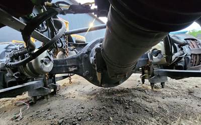 Meritor-Rockwell MT40-14X Rear Axle Assembly for a 2022 International ...