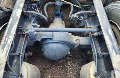 Meritor-Rockwell MT40-14X Rear Axle Assembly for a 2020 International ...