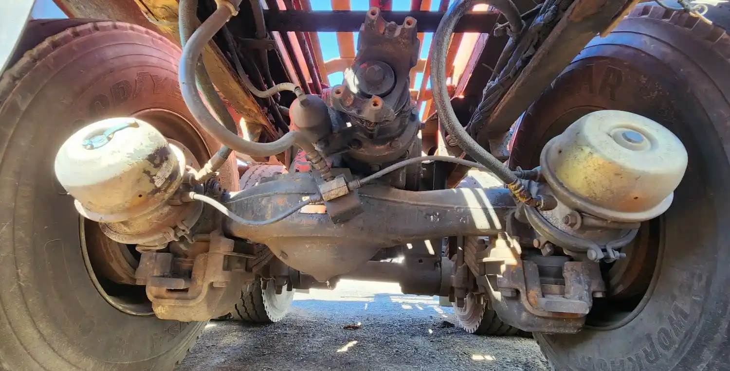 Mack CRD92 Rear Axle Housing for a 2004 Mack CV713 Granite For Sale ...