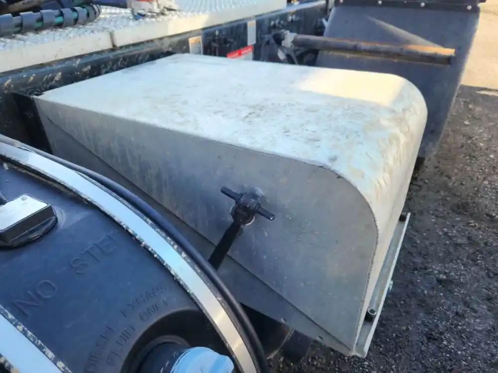 2018 Peterbilt 579 Battery Box Cover For Sale | Elkton, MD | P-67189 ...