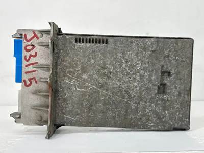 Freightliner M2 106 Body Control Module for a 2010 Freightliner M2 106 ...