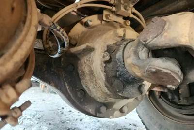 Eaton 19050s Rear Differential for a 1990 GMC C7000 For Sale | Elkton ...