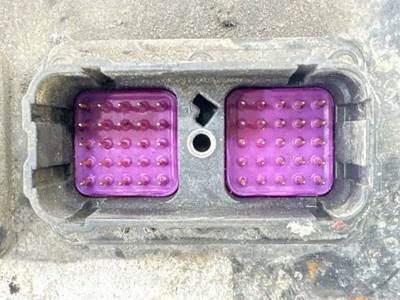 Cummins ISB Engine Control Module (ECM) for a 2006 Freightliner MT45 ...