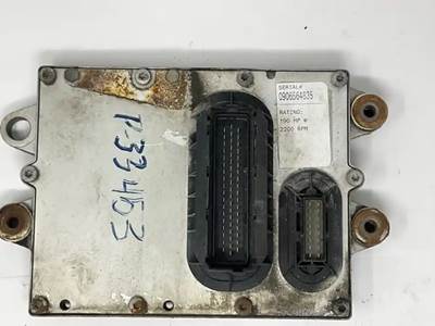 Mercedes-Benz OM906LA Engine Control Module (ECM) for a 2007 ...