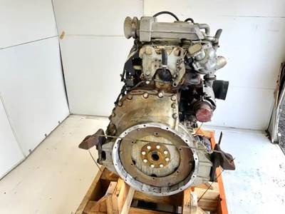 Mercedes-Benz MBE 900 Engine for a 2005 Freightliner MT45 Chassis For ...