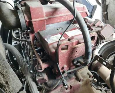 Mercedes-Benz MBE 904 Engine for a 2005 Freightliner MT45 Chassis For ...