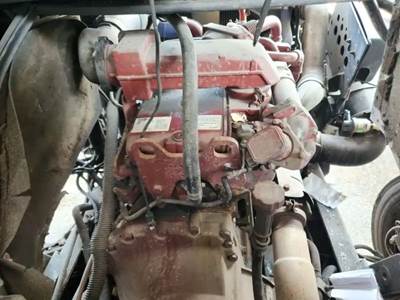 Mercedes-Benz MBE 904 Engine for a 2005 Freightliner MT45 Chassis For ...
