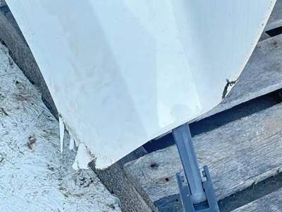 2016 Peterbilt 587 Hood For Sale | Elkton, MD | P-85702 ...
