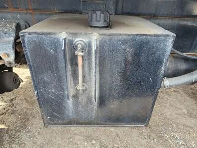 1997 Ford L8000 Hydraulic Tank For Sale | Elkton, MD | P-42405 ...