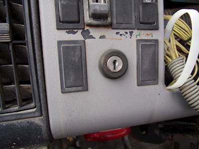 Freightliner FL70 Ignition Switches For Sale | MyLittleSalesman.com
