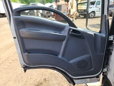 Isuzu NPR HD Interior Part for a 2014 Isuzu NPR-HD For Sale | Elkton ...