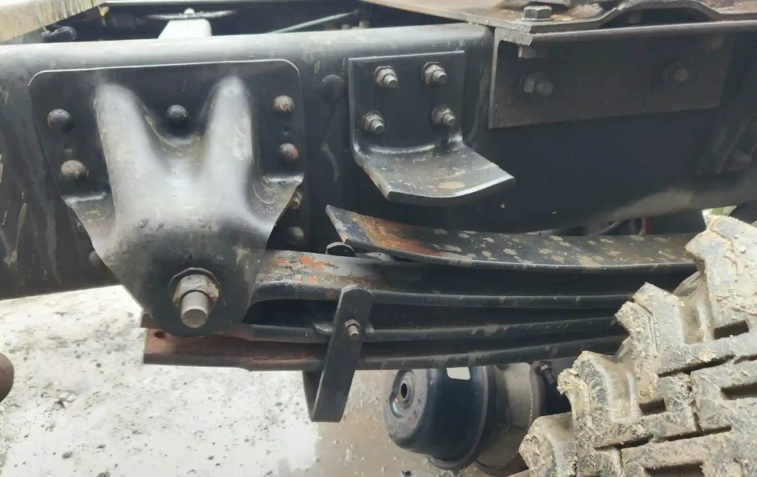 GMC TopKick C7000 Rear Leaf Spring for a 1991 GMC C7000 Topkick For ...