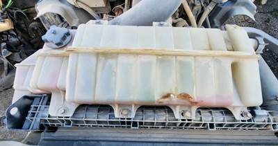 Mack Granite GU813 Radiator Overflow Bottle / Surge Tank for a 2017 ...
