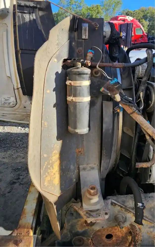 Mack Vision CX612 Radiator for a 2004 Mack CX612 Vision For Sale ...