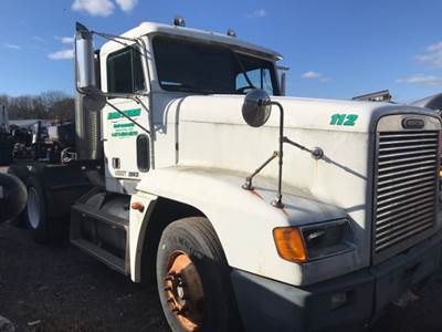 2001 Freightliner FLD120 Salvage Truck For Sale | Elkton, MD | F73061 ...