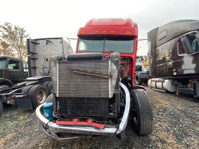 1996 Freightliner FLD120 Salvage Truck For Sale | Elkton, MD | F73081 ...