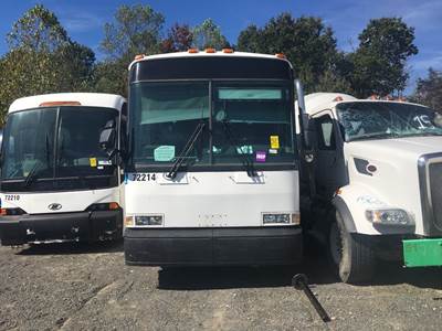 2005 Motor Coach Industries (MCI) D4500 Salvage Truck For Sale | Elkton ...