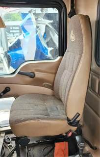 Mack Granite CV713 Right Seat for a 2006 Mack CV713 Granite For Sale ...