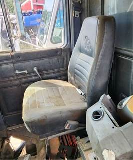 2001 Mack RD688S Right Seat For Sale | Elkton, MD | P-56644 ...