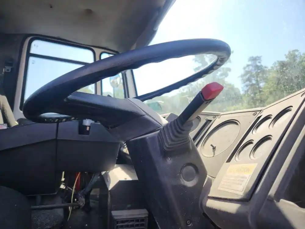 Sterling SC8000 Steering Column for a 2005 Sterling SC8000 Cargo For ...