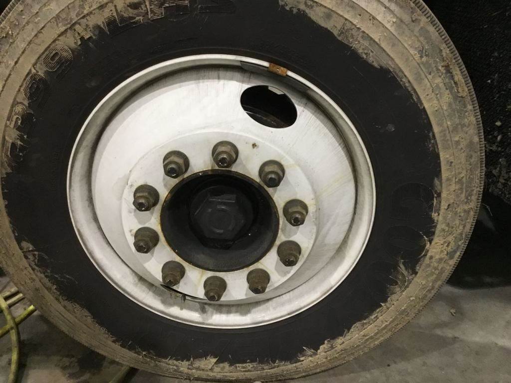 1998 Freightliner FLD120 Tire & Rim For Sale | Elkton, MD | P-940 ...