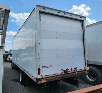 Morgan 26 FT Truck Bodies / Boxes / Beds For Sale | MyLittleSalesman.com