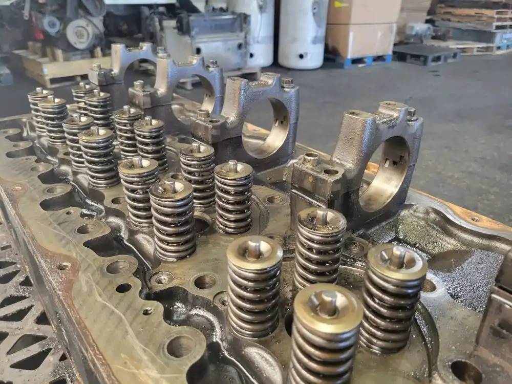 Volvo D13 Cylinder Head for a Volvo Universal For Sale | Kankakee, IL ...