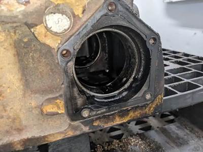 Caterpillar C10 Engine Block / Cylinder Block For Sale | Kankakee, IL ...
