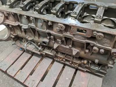 Paccar MX-13 Engine Block / Cylinder Block For Sale | Kankakee, IL | P ...