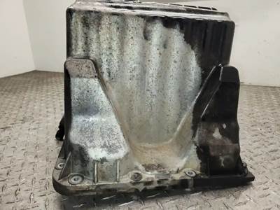 Mercedes-Benz MBE 900 Engine Oil Pan For Sale | Kankakee, IL | P-13953 ...