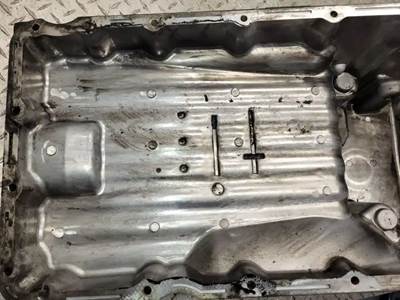 Mercedes-Benz MBE 900 Engine Oil Pan For Sale | Kankakee, IL | P-13953 ...
