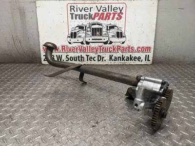 Caterpillar 3116 Engine Oil Pump for a 1995 Chevrolet C60 Kodiak For ...