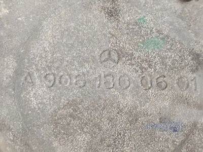 Mercedes-Benz MBE 900 Engine Oil Pump For Sale | Kankakee, IL | P-13959 ...