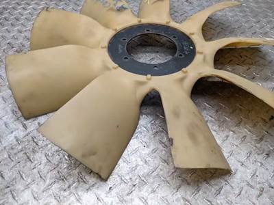 Mercedes-Benz MBE 926 Fan for a 2009 Freightliner B2 For Sale ...