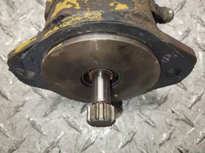 Caterpillar C12 Fuel Gear Pump for a 2000 Freightliner FLD120 For Sale ...