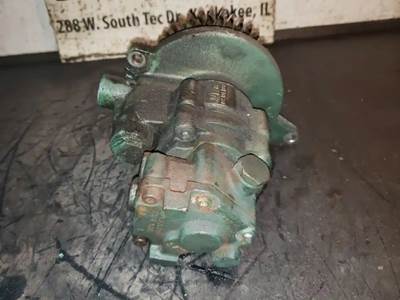 Volvo D13 Fuel Gear Pump For Sale | Kankakee, IL | P-13901 ...