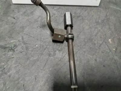 Caterpillar 3208 Fuel Injector for a 1985 Ford LNT8000 For Sale ...