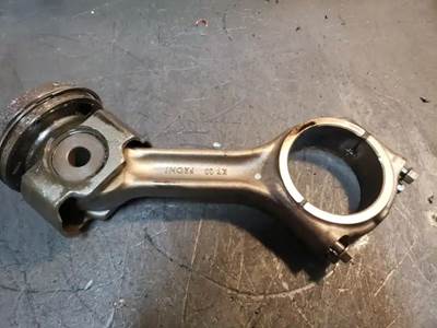 Volvo D13 Piston / Rod For Sale | Kankakee, IL | P-13878 ...